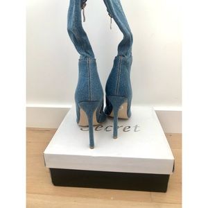 Secret | Shoes | Secret Denim Side Zipper Peep Toe Stiletto Heel Thigh ...